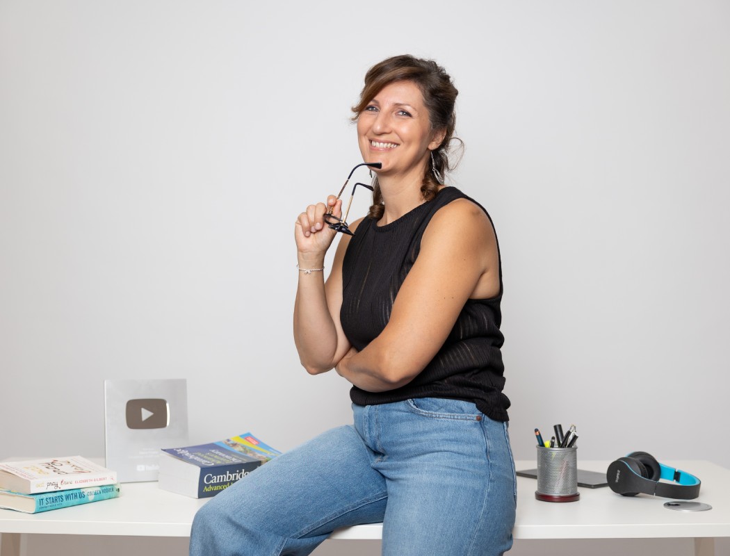 Free English Lessons online - English with Maria